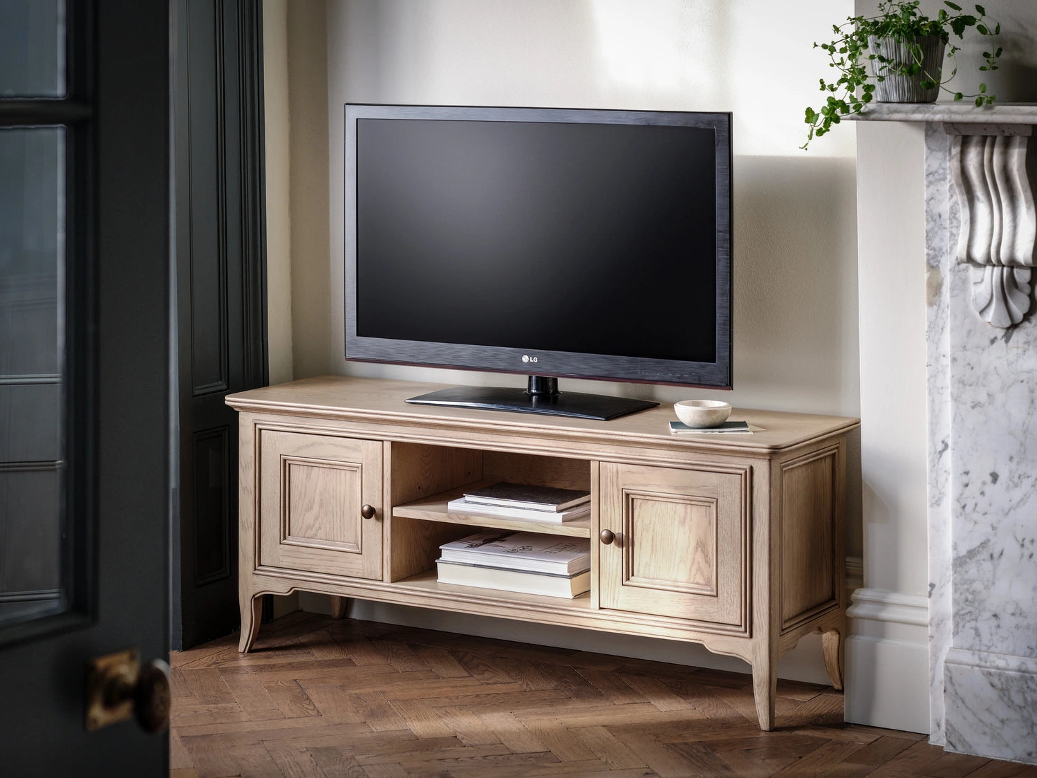 Paris TV unit – Hunters Furniture