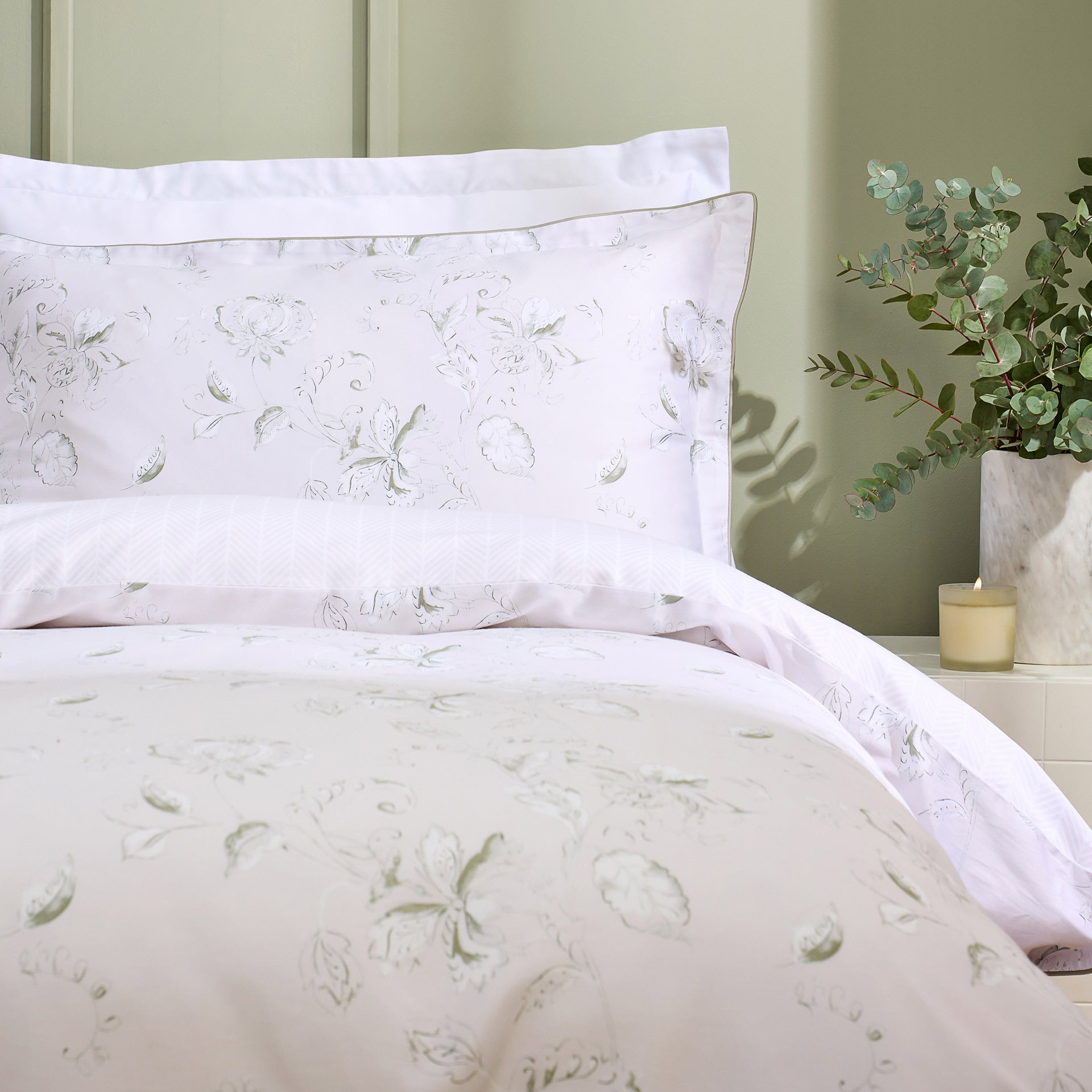 Christy Hatton Duvet Set – Hunters Furniture